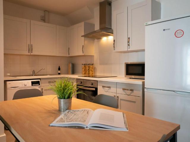 Monks Road, Lincoln LN2, 8 bed shared accommodation to rent, £568 pcm | PrimeLocation