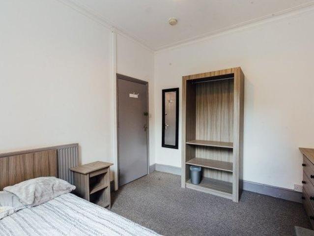 Monks Road 5 bed house share to rent £2,165 pcm £500 pw