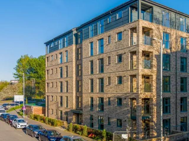 Monkscroft Court, Glasgow, G11 7HR, United Kingdom | 2 bed apartment for rent #167606367 | Rentberry