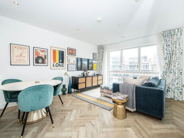 Monkwood Way, Hackney Wick E3, 2 bed flat to rent, £3,250 pcm | PrimeLocation