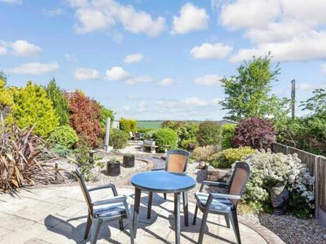 Monkton Road, Minster, 3 Bedroom Semi detached