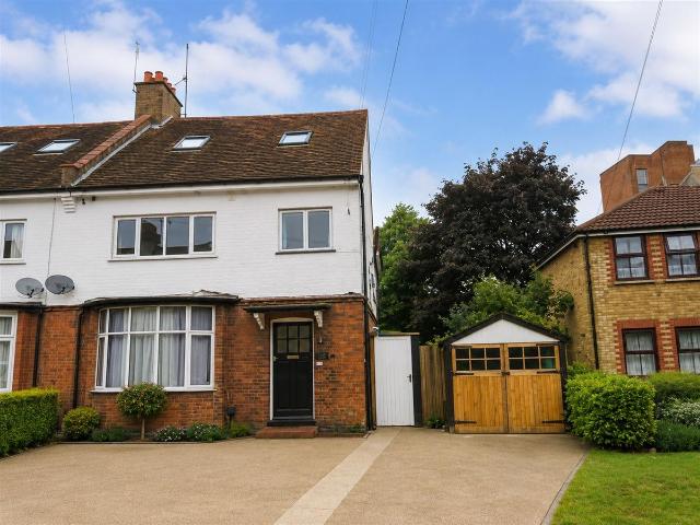 Monmouth Road, Watford WD17, 2 bed flat to rent, £1,750 pcm | PrimeLocation