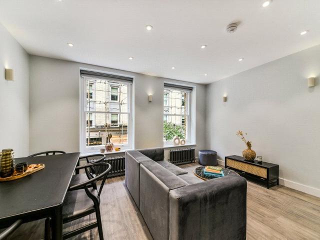 Monmouth Street, Covent Garden WC2H, 2 bed maisonette to rent, £6,283 pcm | PrimeLocation
