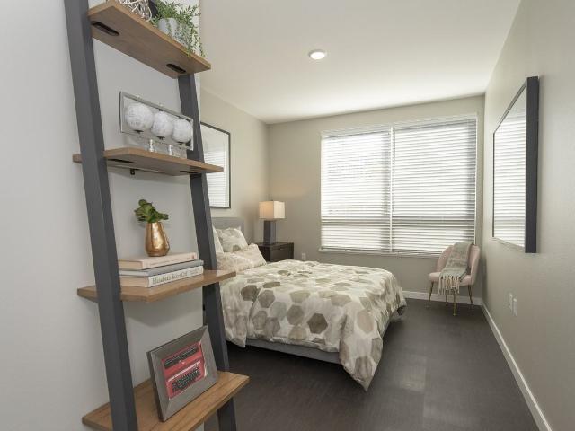 Monogram Apartments Studio Apartment for Rent at 421 25th St, Oakland, CA 94612 Northgate Waverly