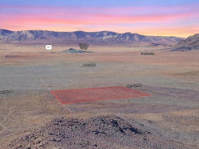 Monolith Rd, Lucerne Valley, CA 92356