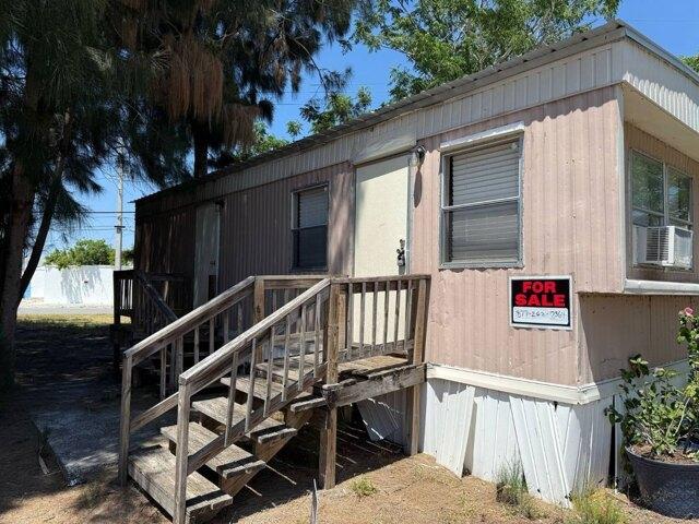 Monopoly Ln, Cocoa, Property For Sale