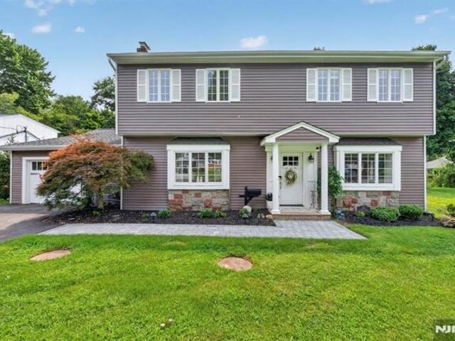 Monroe Ave, Wyckoff, Home For Sale