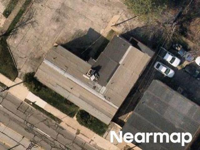 Monroe St
