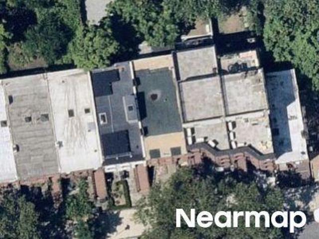 Monroe St