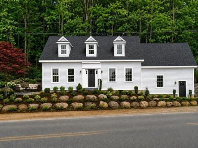 Monroe St, Amesbury, Home For Sale