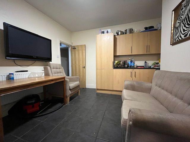Monson Street, Lincoln LN5, Room to rent, £450 pcm | PrimeLocation