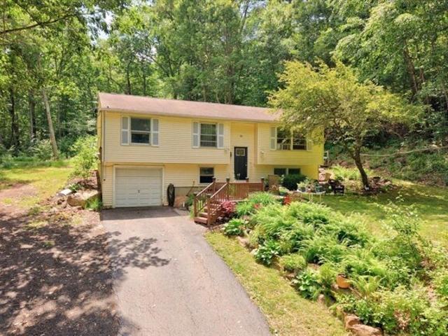 Monson Rd, Wales, Home For Sale