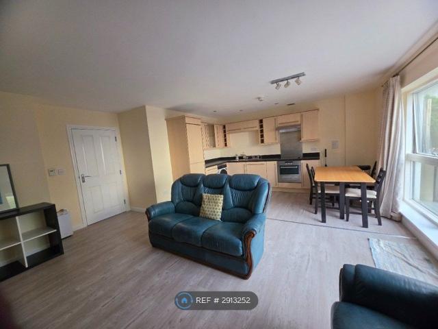 Moon Street, Plymouth PL4, 2 bed flat to rent, £1,250 pcm | PrimeLocation