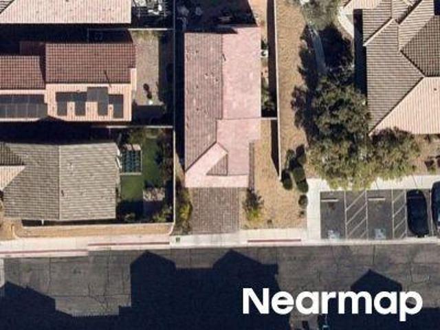 Moonraker Ave