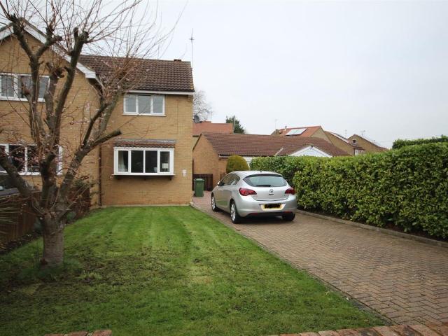 Moor Avenue, Clifford, Wetherby, West Yorkshire LS23, 2 bed semi detached house to rent, £1,100 pcm | PrimeLocation