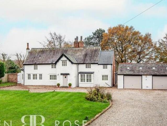 Moor Lane, Hutton, 4 Bedroom Detached