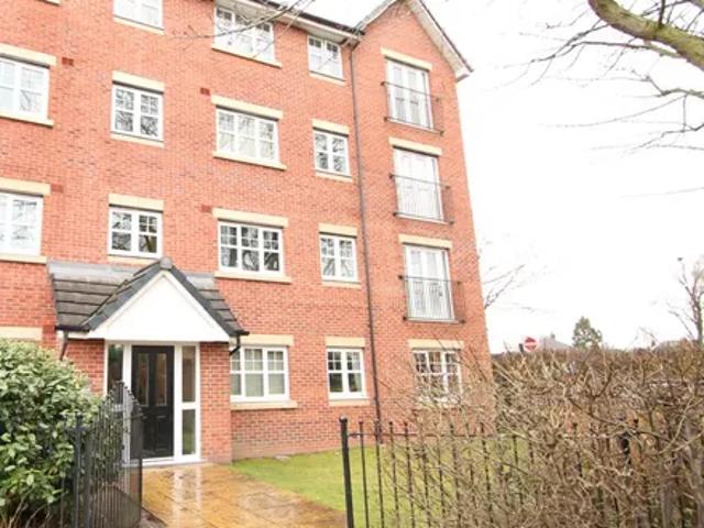 Moor Lane, Wythenshawe, M23 0LU, United Kingdom | 2 bed apartment for rent #167616070 | Rentberry