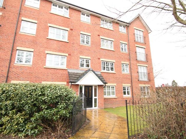 Moor Lane, Wythenshawe, Manchester, M23 2 bed flat to rent £1,000 pcm £231 pw