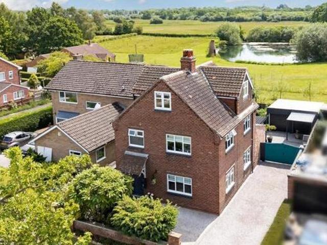 Moor Lane, York, 5 Bedroom Detached