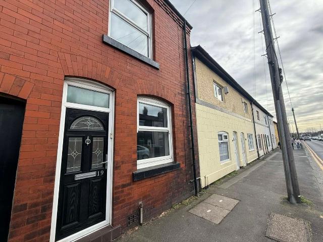 Moor Road, Orrell, Wigan WN5, 2 bed terraced house to rent, £725 pcm | PrimeLocation