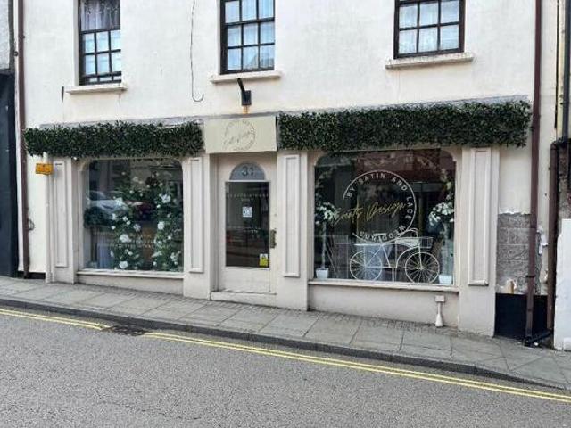 Moor Street, Chepstow, High Street Retail