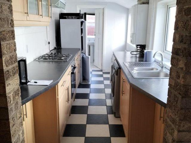 Moor Street, Lincoln, Lincolnshire LN1, 4 bed shared accommodation to rent, £503 pppm | PrimeLocation
