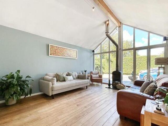 Moor Street, Rainham, 4 Bedroom Detached
