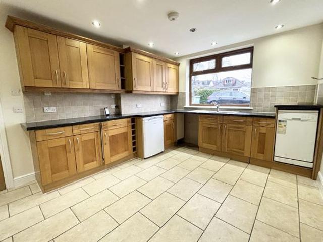 Moorgate Crescent, Dronfield, Derbyshire S18, 3 bedroom detached bungalow to rent 69437630 | PrimeLocation
