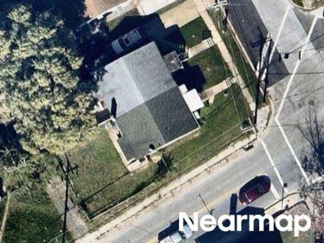 Moore Ave