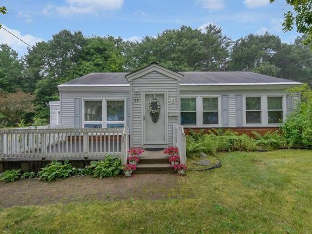 Moore Ave, Brunswick, Home For Sale