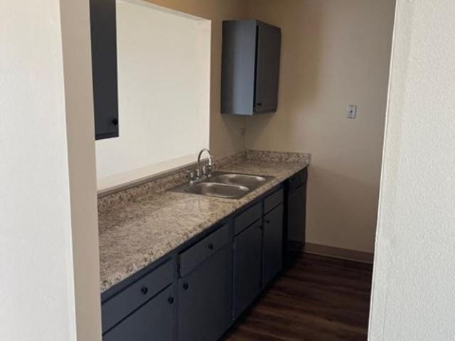 MOORE COURT APTS LLC 1 Bedroom, 1 Bathroom