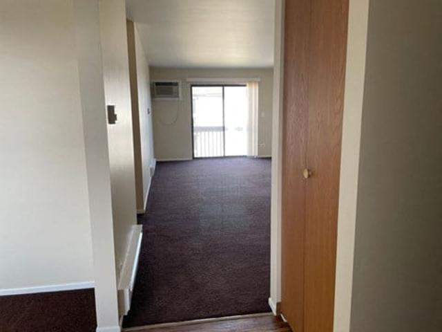 MOORE COURT APTS LLC 1 Bedroom, 1 Bathroom
