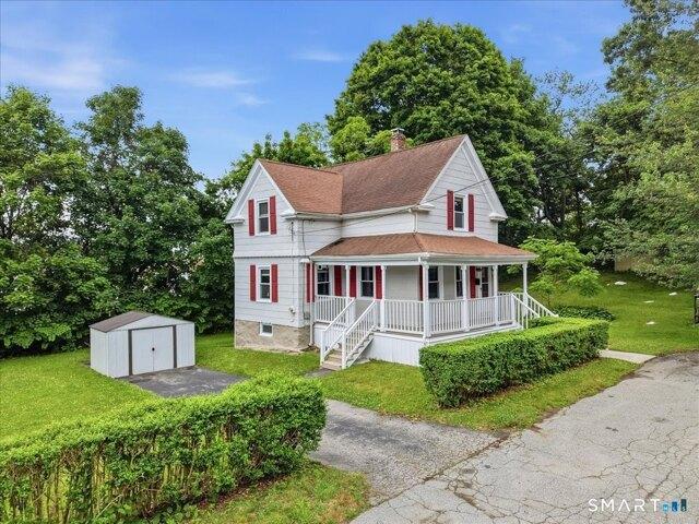 Moore Ct, New London, Home For Sale