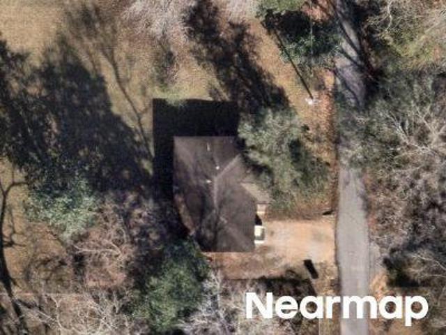Moore Dr