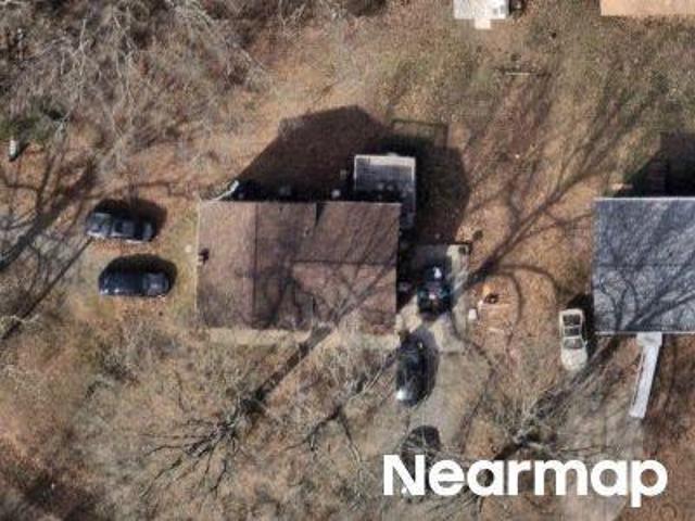 Moore Dr