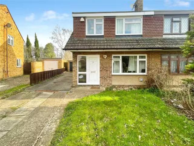 Moore Grove Crescent, Egham, Surrey, TW20 9RH