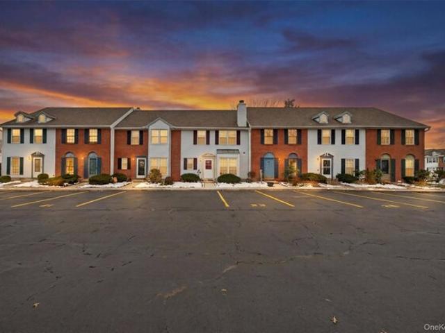 Moore Ln, Washingtonville, Condo For Sale