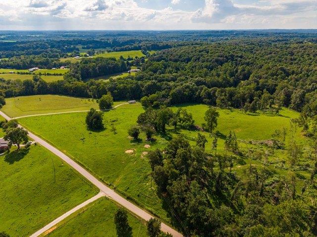 Moore Rd, Cookeville, TN 38506