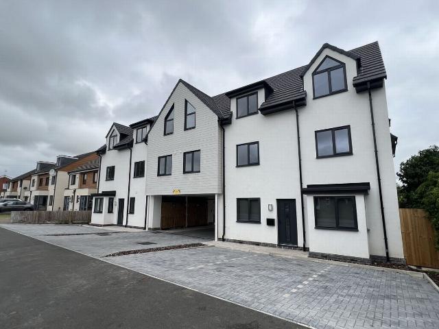 Moore Road, Barwell LE9, Studio to rent, £795 pcm | PrimeLocation