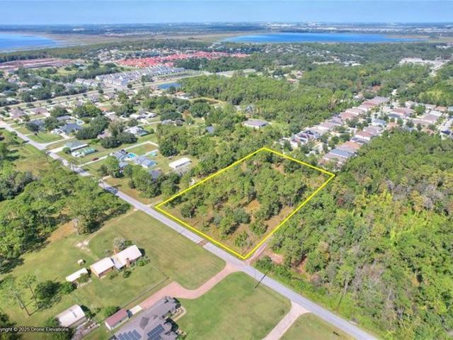 Moore St, Saint Cloud, FL 34771
