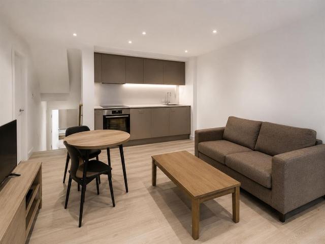 Moore Street, Kensington And Chelsea, London SW3, 1 bed flat to rent, £3,250 pcm | PrimeLocation