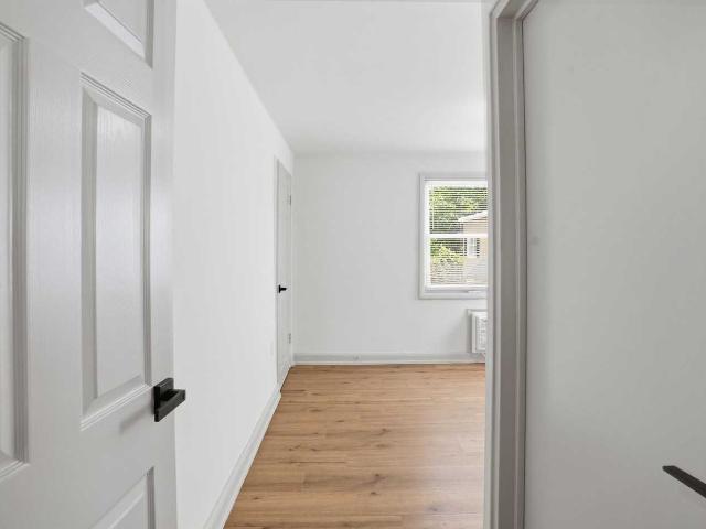 Moorestown Oaks 2 Bedroom Apartment for Rent at 101 E Camden Ave, Moorestown, NJ 08057
