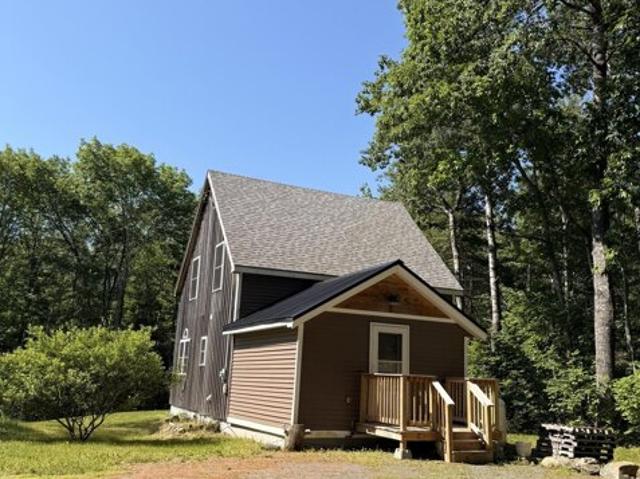 Moores Rd, Burlington, Home For Sale