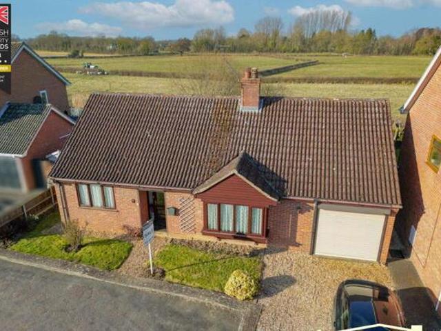 Moorfield Road, Mattishall, 3 Bedroom Detached