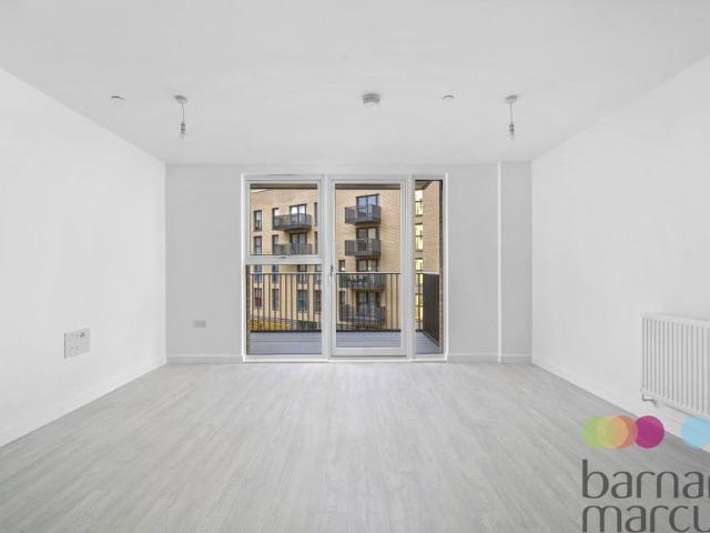 Moorhen Drive, London