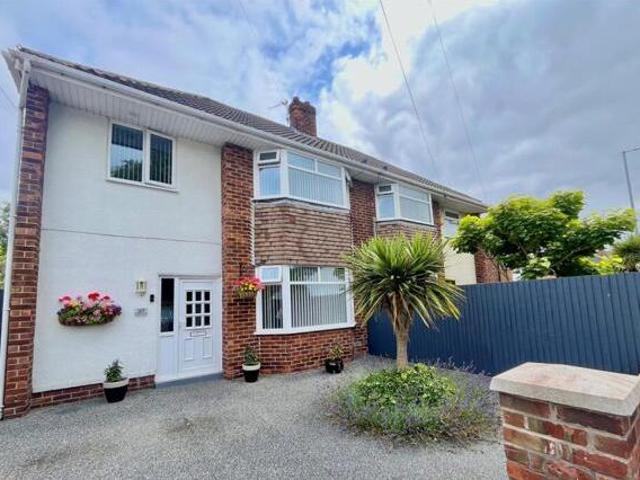 Moorland Avenue, Crosby, 3 Bedroom Semi detached