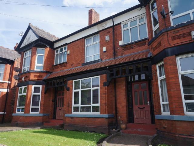 Moorland Road, Manchester M20, 2 bed flat to rent, £1,400 pcm | PrimeLocation