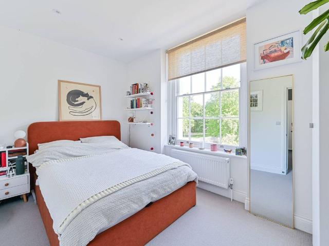 Moorland Road, Brixton, London SW9, 2 bed flat to rent, £2,800 pcm | PrimeLocation