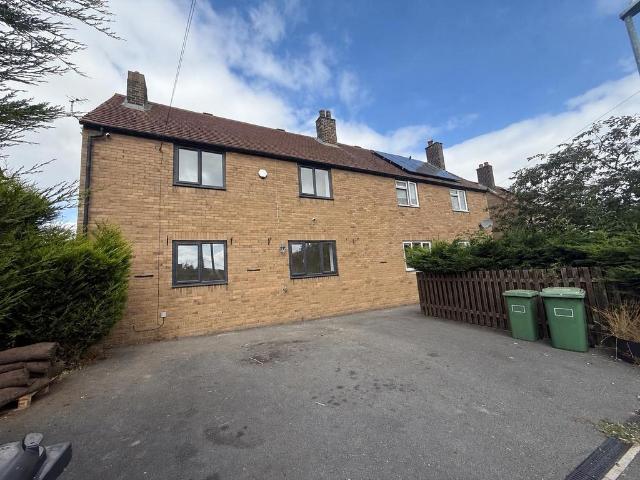 Moorlands, Scholes, HOLMFIRTH 4 bed semi detached house to rent £1,950 pcm £450 pw