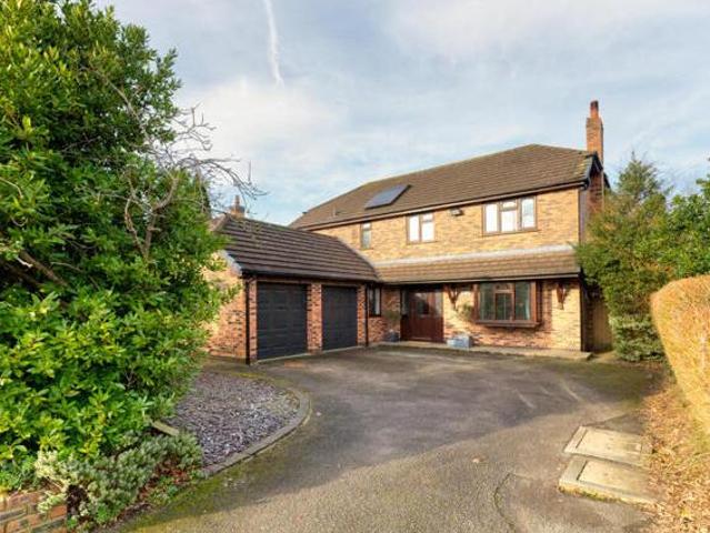 Moors Lane, Darnhall, 4 Bedroom Detached